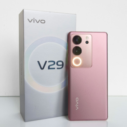 vivo V29 5G REVIEW: Impressive Display and Multi–color Aura Light for ...
