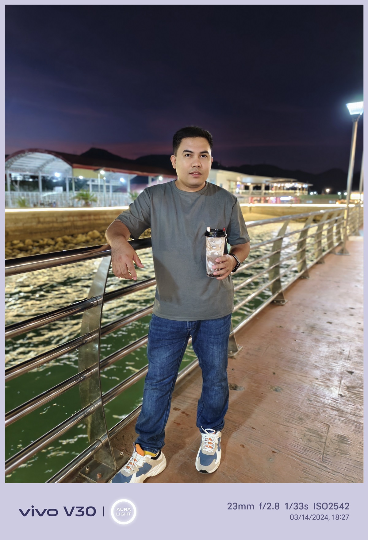 Spotlighted: vivo V30 5G with Aura Light Gen 3 Sample Portrait Pictures ...